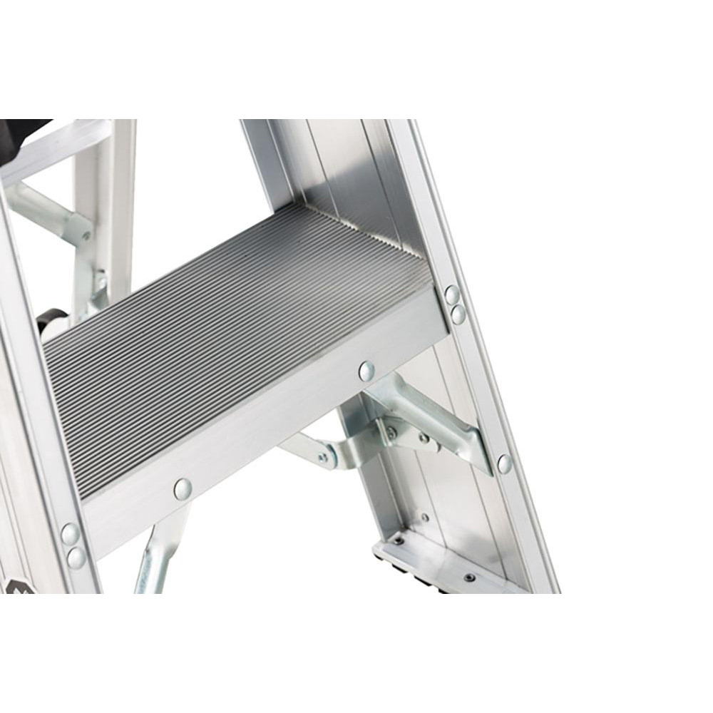 Louisville - 3 Step Aluminum Step Ladder: Type IA | MSC Direct