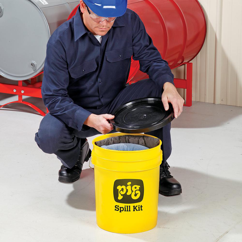 New Pig - Spill Kits; Kit Type: Universal Spill Kit; Container Type ...