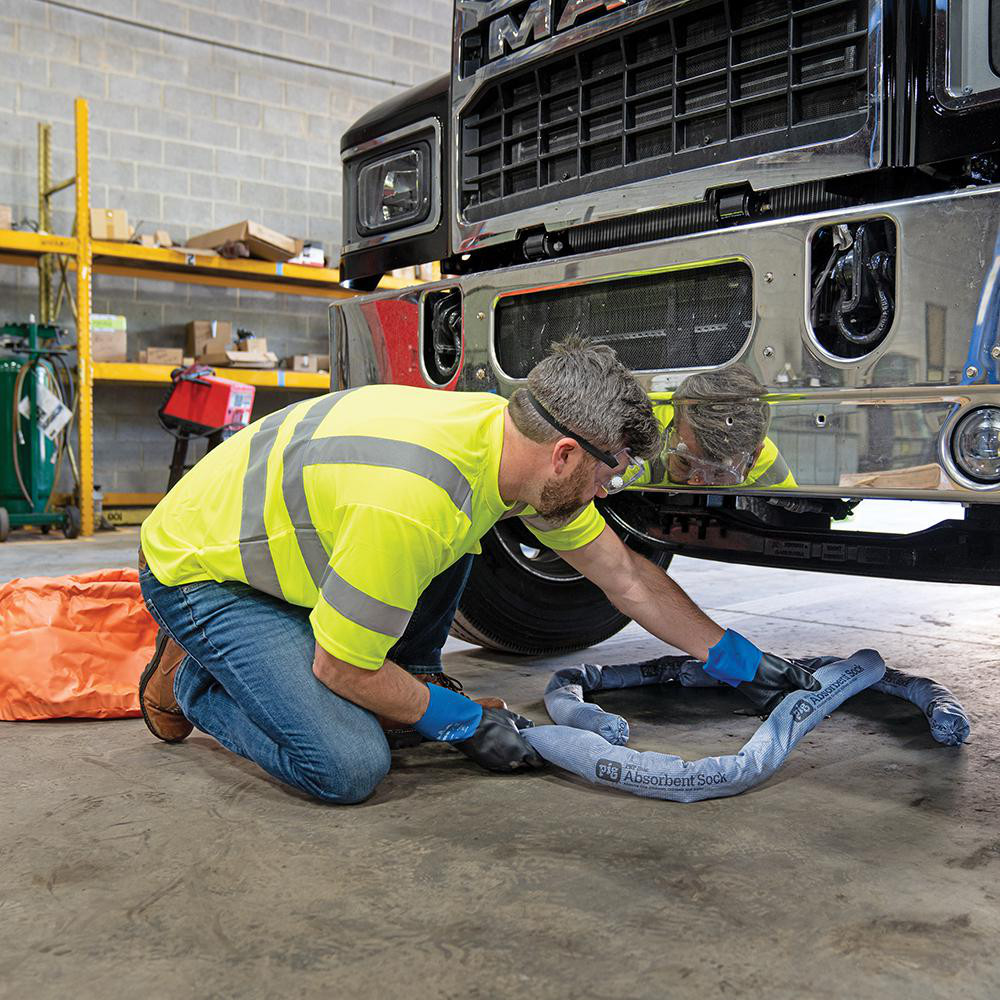 New Pig - Spill Kits; Kit Type: Universal Spill Kit; Container Type ...