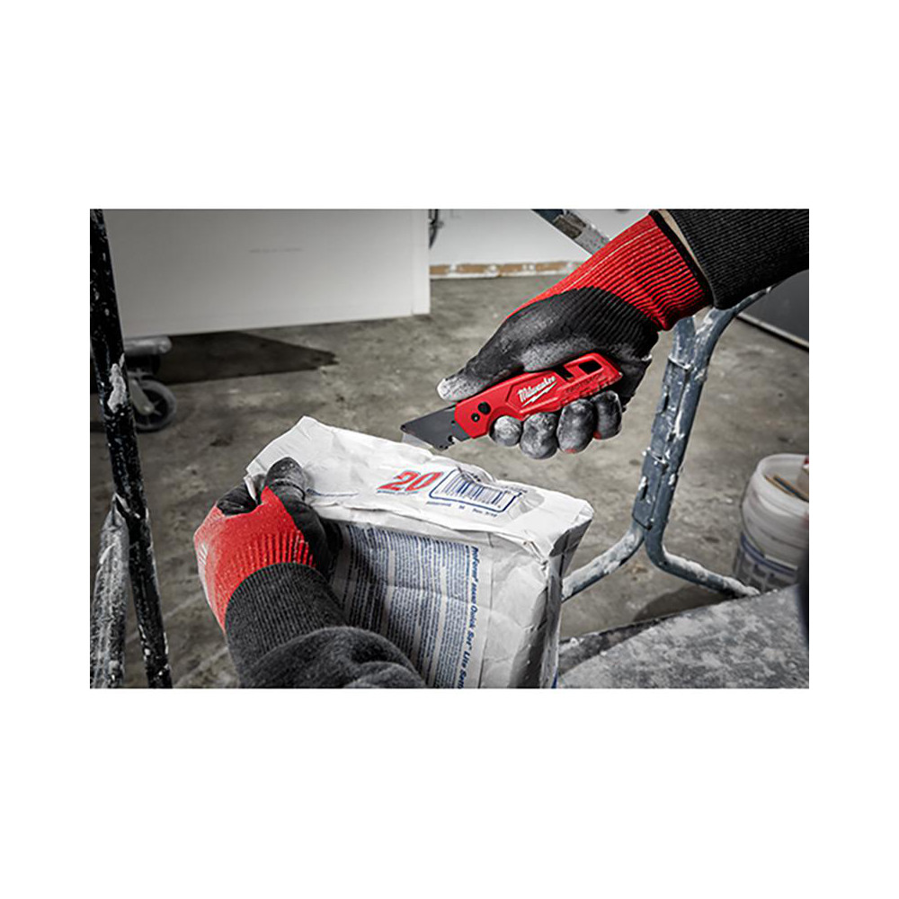 Milwaukee Tool - Utility Knife: Spring Back | MSC Direct