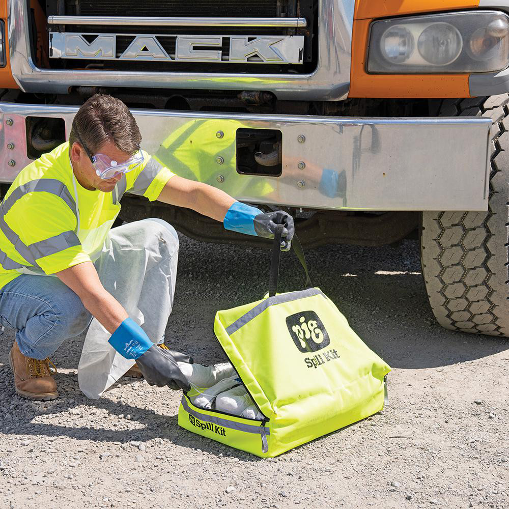 New Pig - Spill Kits: Kit Type: Truck Spill; Container Type: Bag | MSC ...