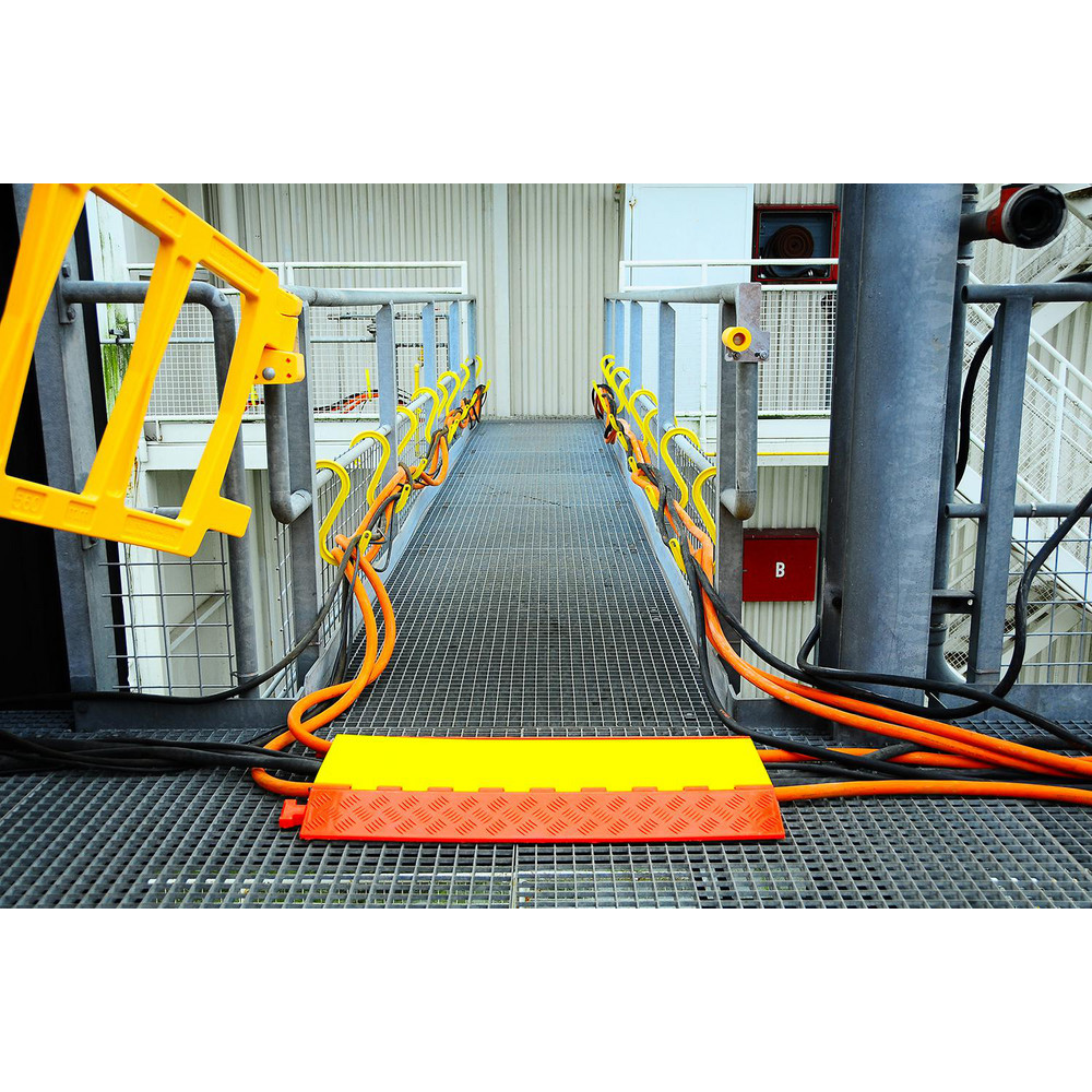 CableSafe - Safety Hook: 1-1/2" Pipe, Glass Reinforced Polyester | MSC Direct