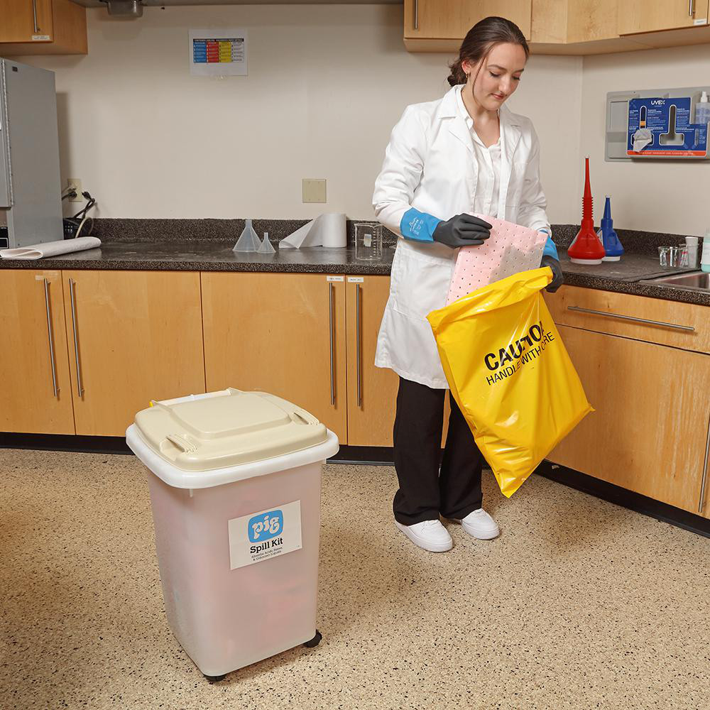 New Pig - Spill Kits; Kit Type: Chemical & Hazardous Material Spill Kit ...