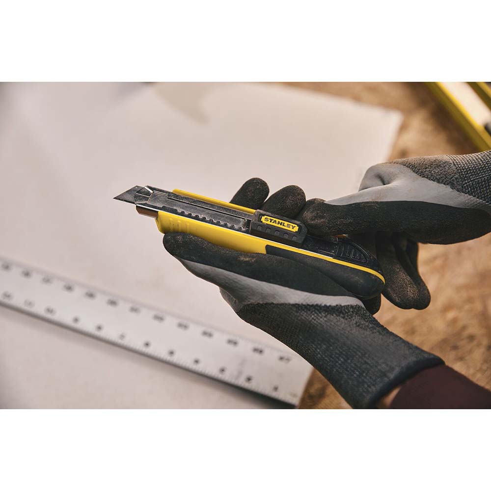 Stanley - Utility Knife: FATMAX® 18mm Snap-Off Blade Knife | MSC Direct