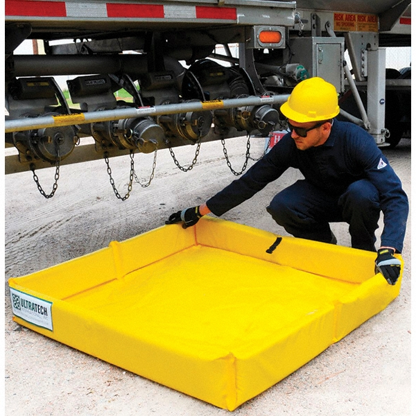 UltraTech® - Containment Berm: 7405 gal Capacity, 66' Long, 15' Wide, 1 ...