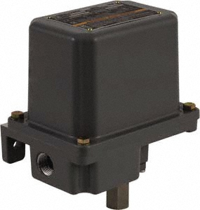 Square D - 7 and 9 NEMA Rated, SPDT, 90 to 2,900 psi, Electromechanical ...