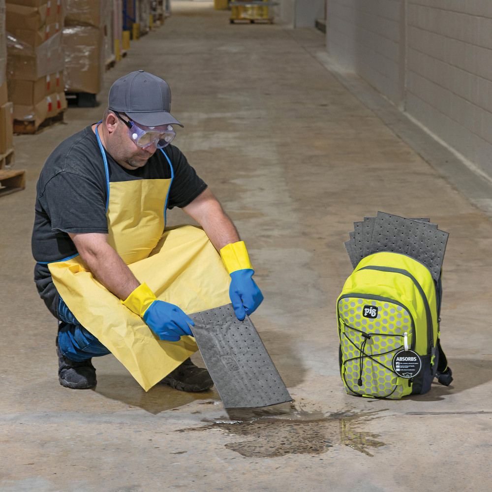 New Pig - Spill Kits: Kit Type: Universal; Application: Spill Kit ...