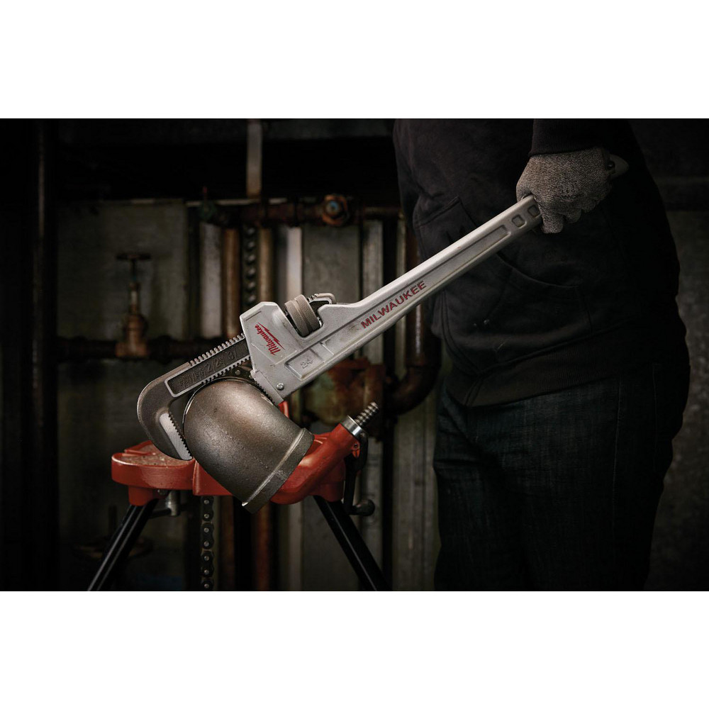 Milwaukee Tool - Pipe Wrench: 24" OAL, Aluminum | MSC Direct