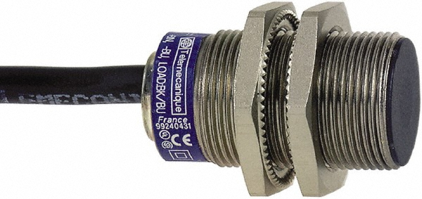 Telemecanique Sensors - Inductive Proximity Sensor: Cylinder, 10 mm Detection Distance | MSC Direct