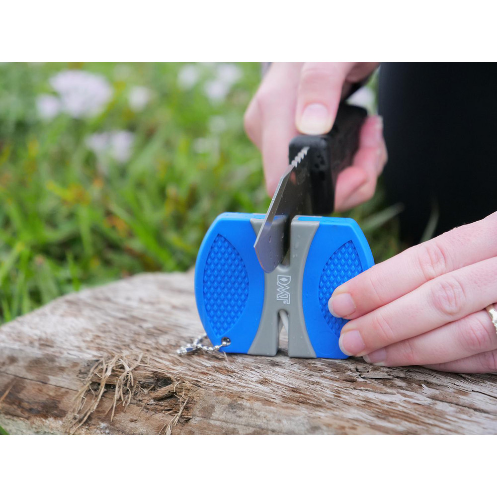 DMT - Pull Through Knife Sharpener: Use with Knives, Sporting Knives ...