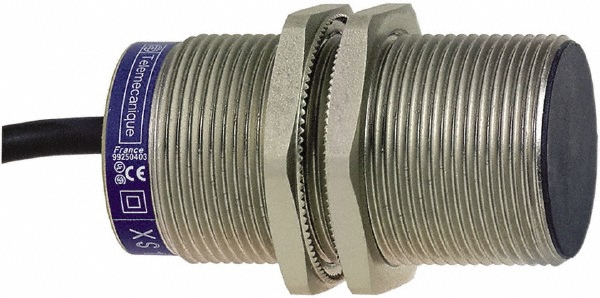 Telemecanique Sensors - Inductive Proximity Sensor: Cylinder, 10 mm Detection Distance | MSC Direct