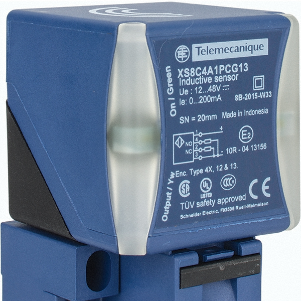 Telemecanique Sensors - PNP, NO/NC, 20mm Detection, Rectangular, Inductive Proximity Sensor ...