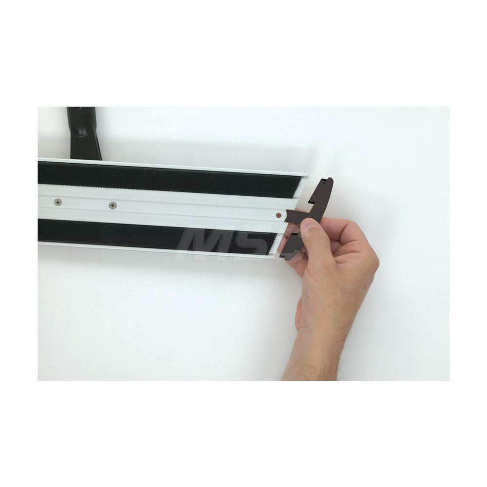 Rubbermaid - HYGEN Microfiber Quick-Connect Mop Frame, 18 inch, Silver ...