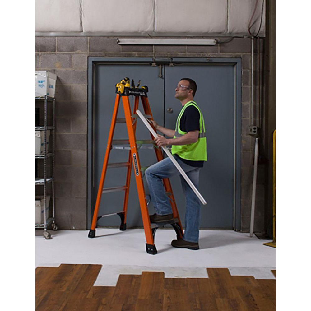 Louisville - 5 Step Fiberglass Foldable Step Ladder: Type IAA 375 lb ...