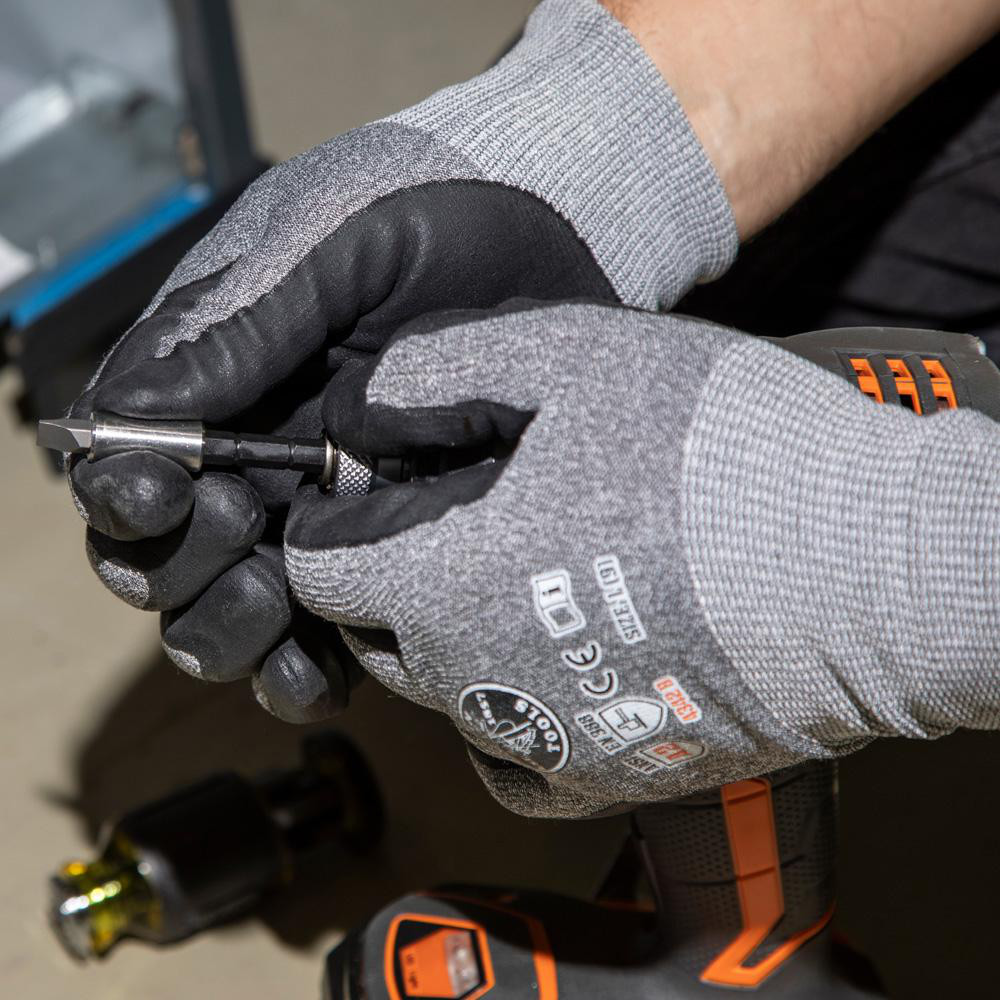 Klein Tools - Bit Screwdrivers: Type: Mini-Ratchet Bit Kit, Magnetic ...