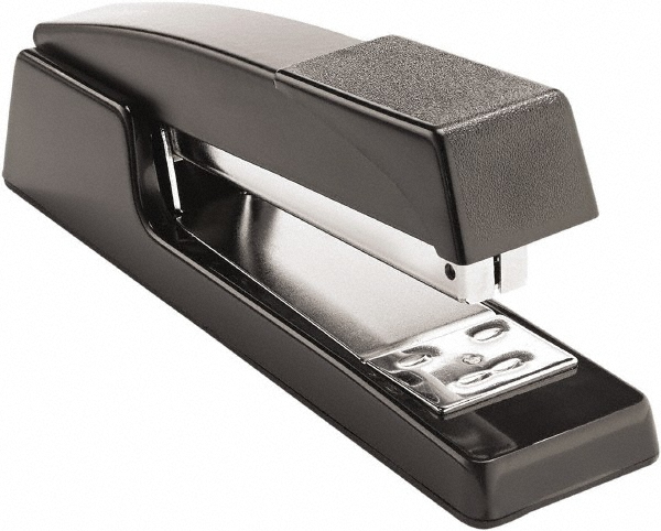UNIVERSAL - 15 Sheet Full Strip Desktop Stapler | MSC Direct