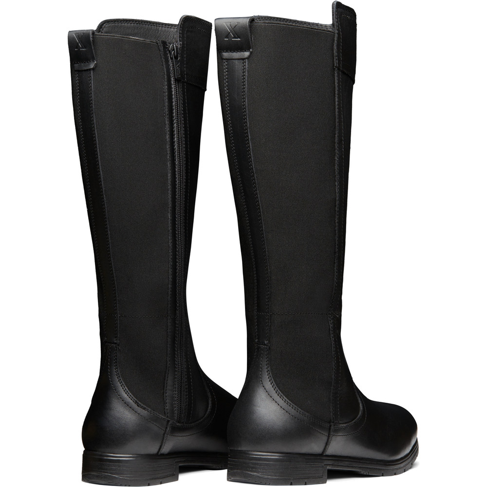 Xena Workwear - Work Boot: Leather, Safety & Steel Toe, Water Resistant ...