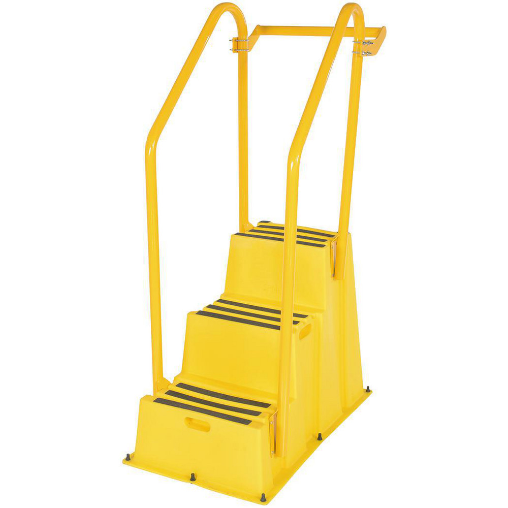 Vestil - 3 Step Polyethylene Step Ladder: 5 ft 8-1/4 in Height | MSC Direct