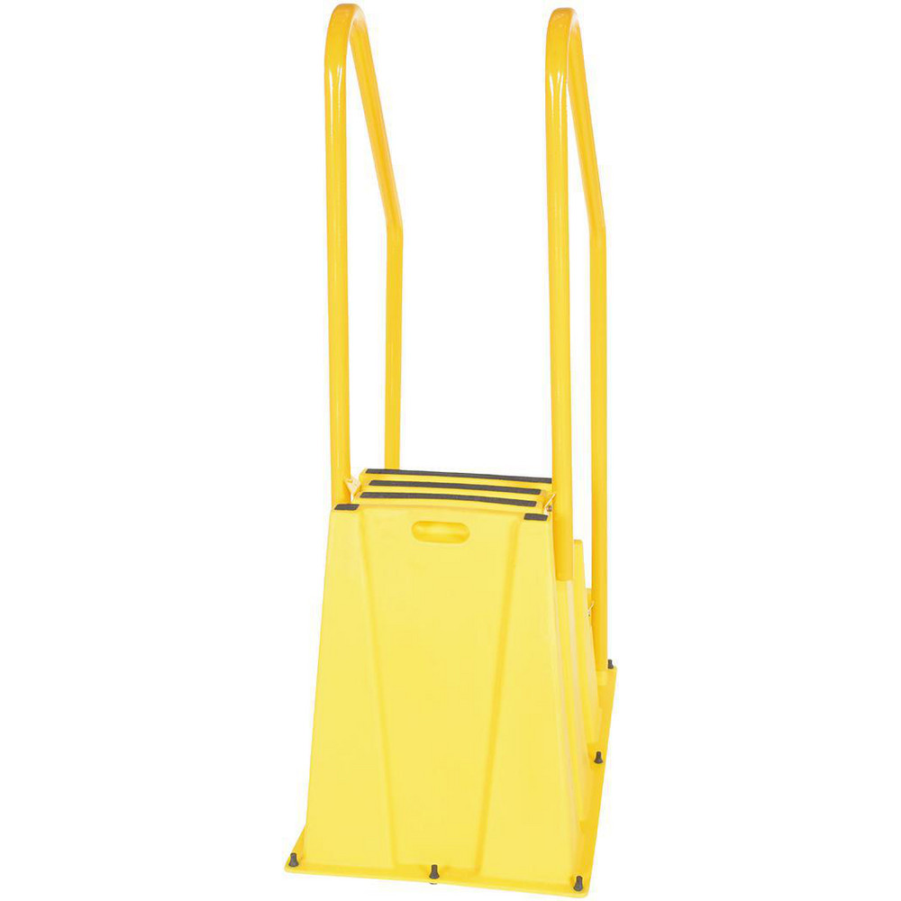 Vestil - 3 Step Polyethylene Step Ladder: 5 ft 10 in' Height | MSC ...