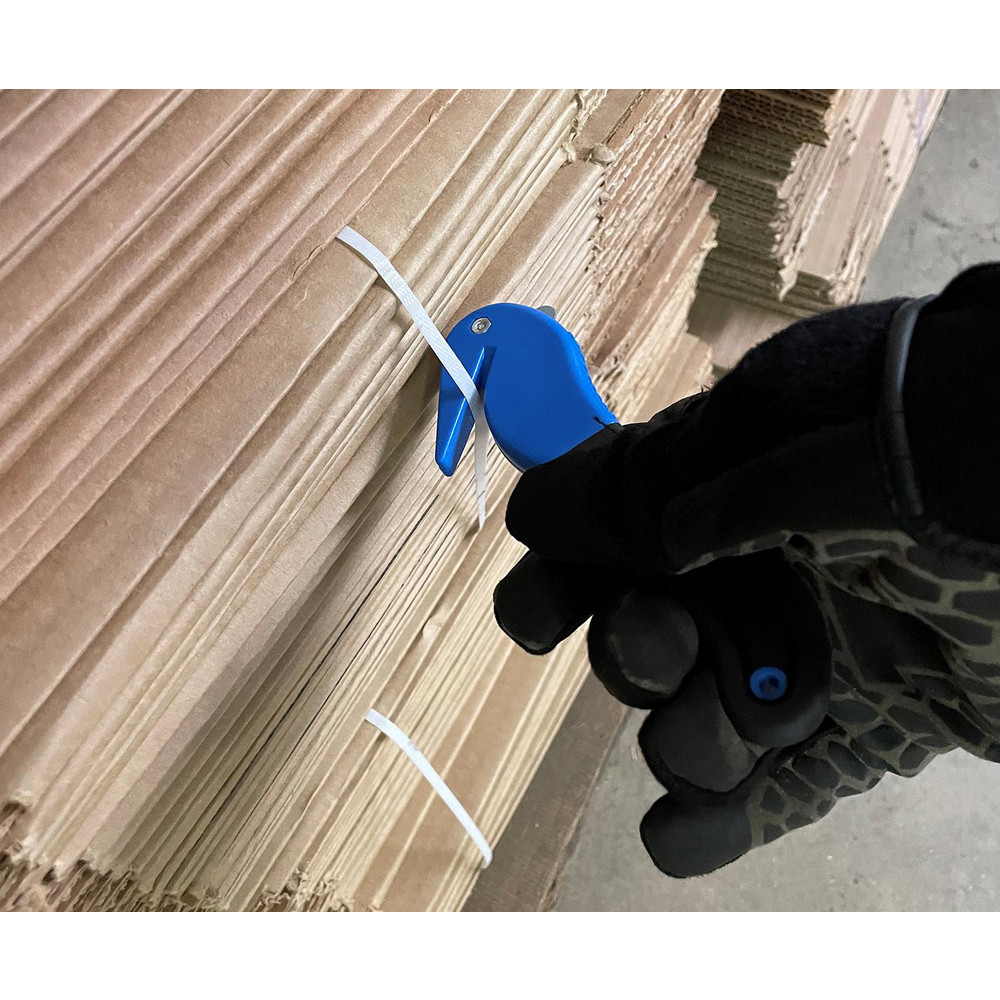 ICT - Utility Knives, Snap Blades & Box Cutters: Type: Guarded Blade ...